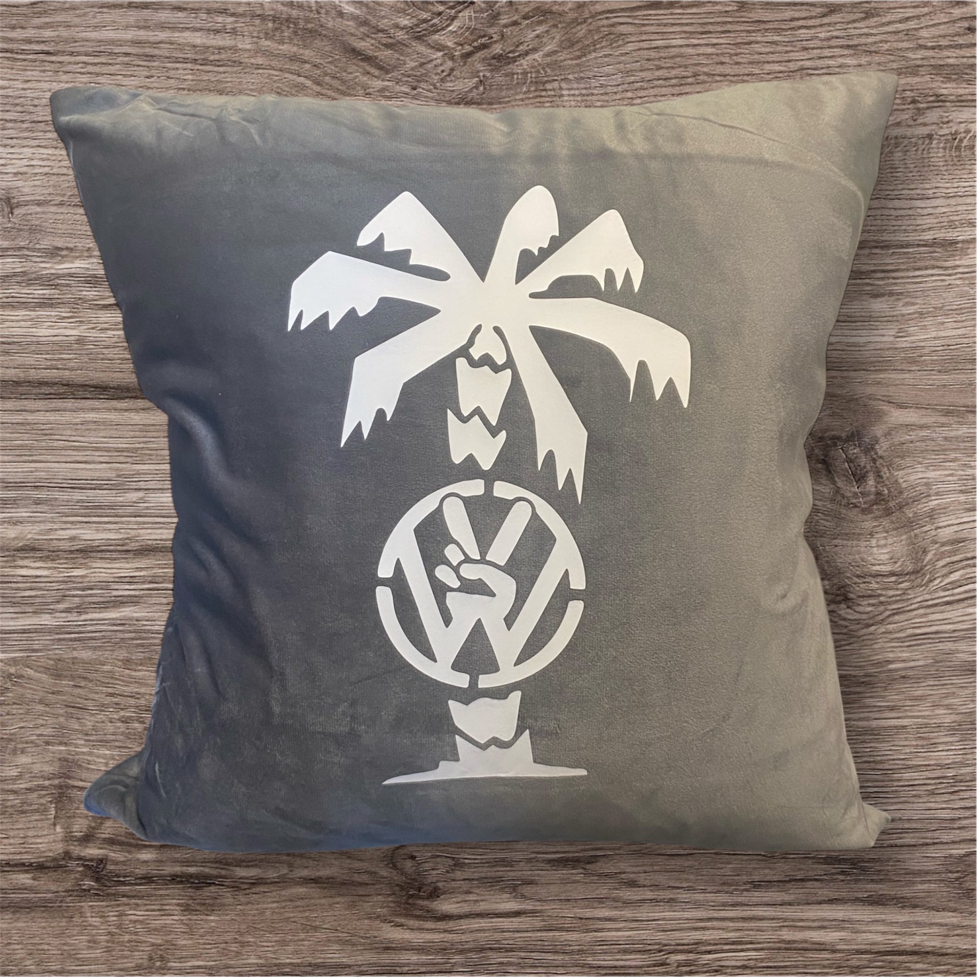 VW Palm Tree Velvet Cushions x2 – Vantasy Clothes